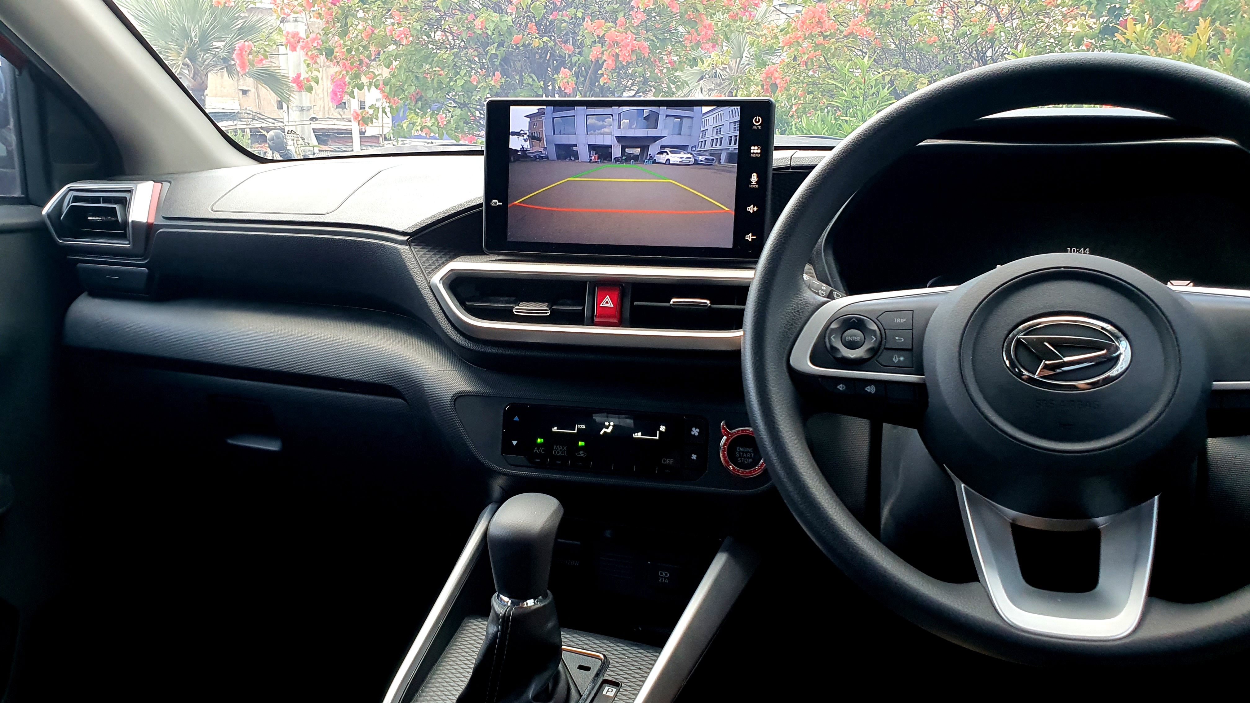 Daihatsu Rocky 1.0 R CVT Turbo AT 2022 | Autofocus Gallery